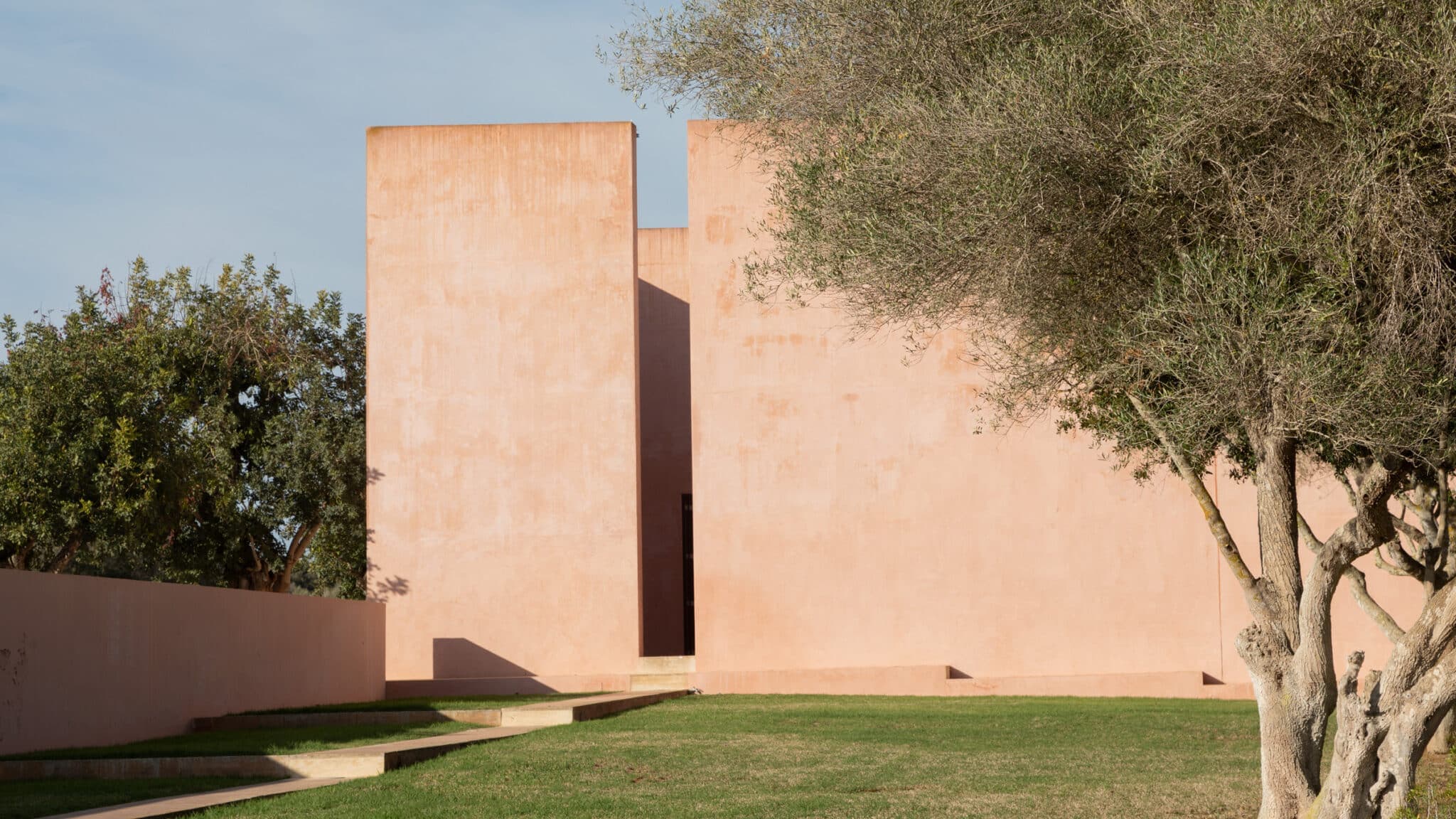 Neuendorf House | Home