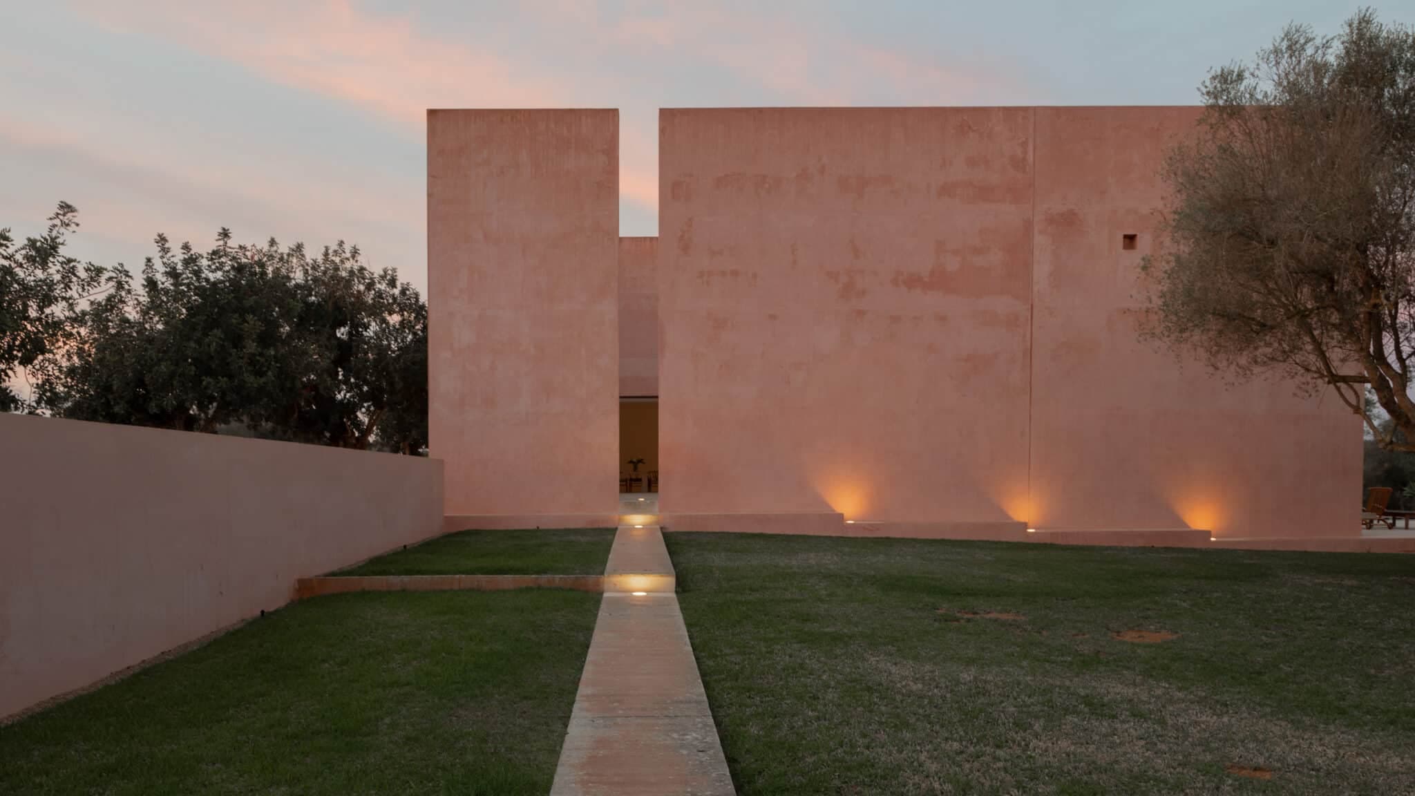 Neuendorf House | Home