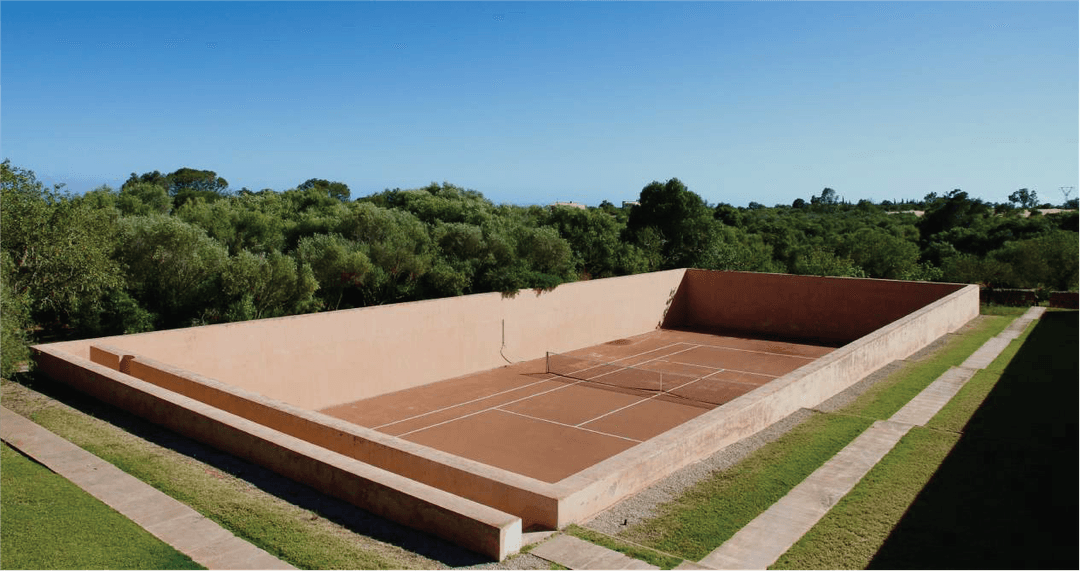 Neuendorf House | Home